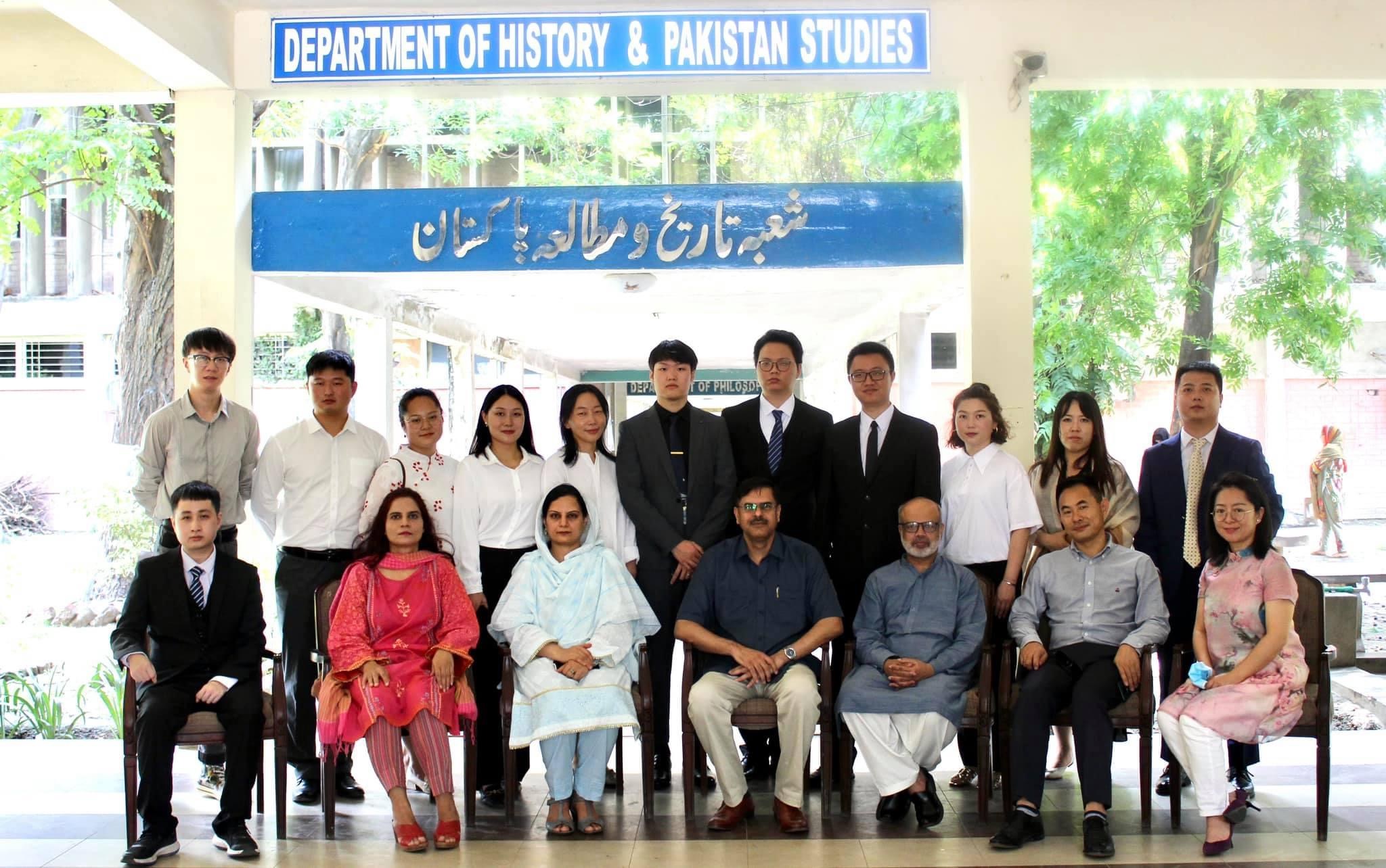 PU-NEUQ联合学位2020级博硕士研究生抵达旁遮普大学-民族学学院